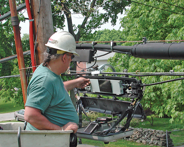 Benefits of Aerial Splicing | Lightwave