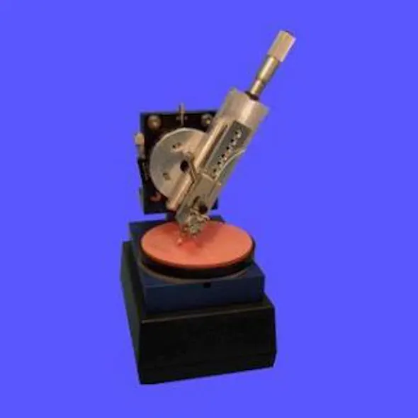 Krell debuts bare fiber polisher | Lightwave