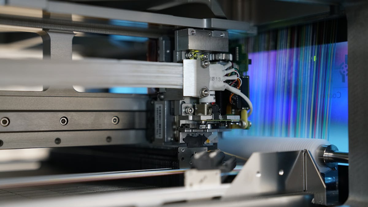 Robots in the Data Center | Lightwave