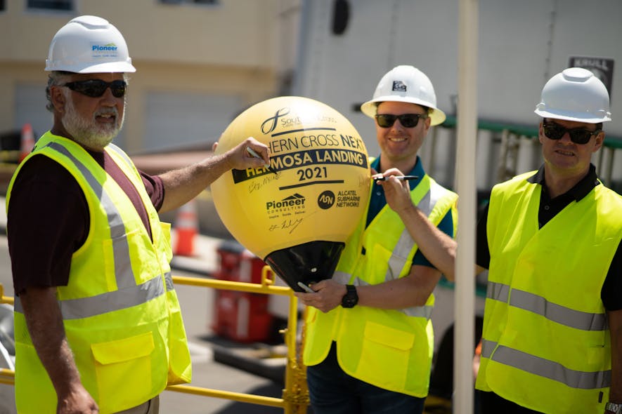 Southern Cross NEXT submarine cable nears final landing in Australia ...