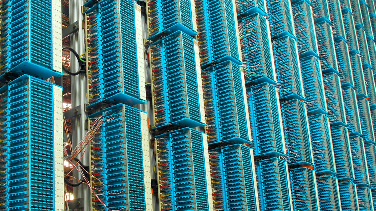 Don’t expect double-digit data center capex growth in 2023: Dell’Oro ...